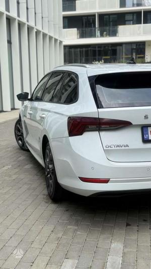 White Skoda Octavia 2022 in Vilnius, with an engine capacity of 1.97 L and mileage of 220 thousand km for 12750 €, photo 20 on AUTOMOTO.COM.LV