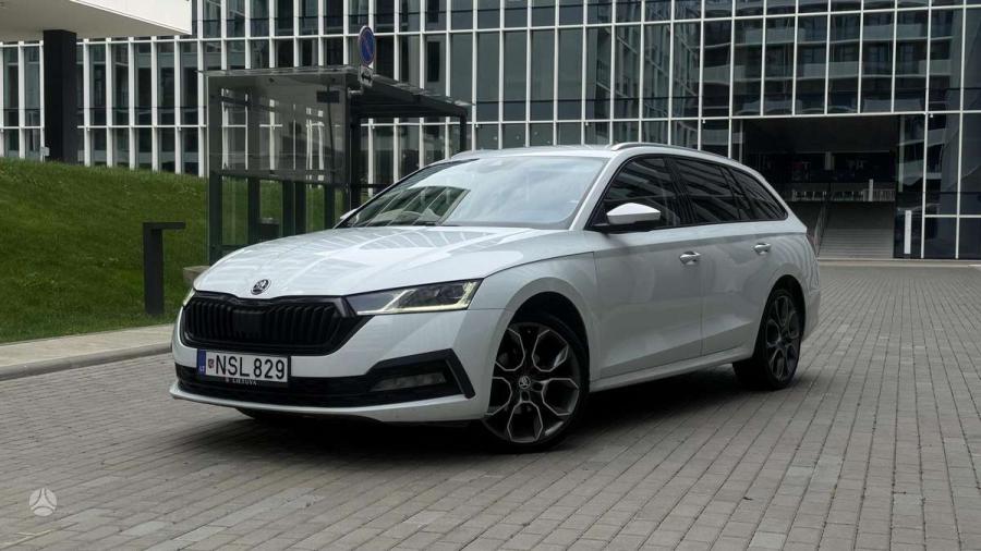 White Skoda Octavia 2022 in Vilnius, with an engine capacity of 1.97 L and mileage of 220 thousand km for 12750 €, photo 23 on AUTOMOTO.COM.LV