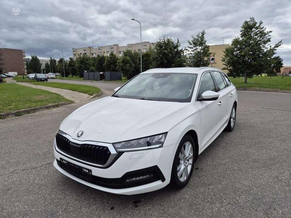 White Skoda Octavia 2022 in Panevezys, with an engine capacity of 1.50 L and mileage of 290 thousand km for 10100 €, photo 1 on AUTOMOTO.COM.LV