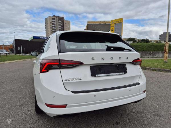 White Skoda Octavia 2022 in Panevezys, with an engine capacity of 1.50 L and mileage of 290 thousand km for 10100 €, photo 10 on AUTOMOTO.COM.LV