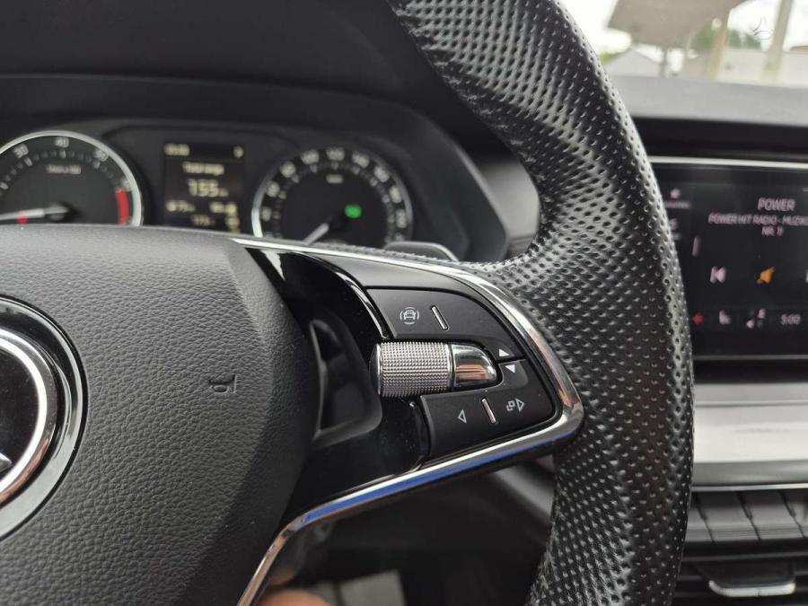 White Skoda Octavia 2022 in Panevezys, with an engine capacity of 1.50 L and mileage of 290 thousand km for 10100 €, photo 16 on AUTOMOTO.COM.LV