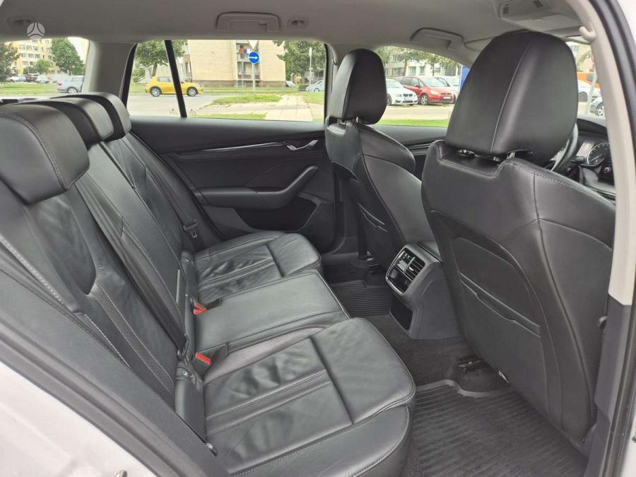White Skoda Octavia 2022 in Panevezys, with an engine capacity of 1.50 L and mileage of 290 thousand km for 10100 €, photo 23 on AUTOMOTO.COM.LV