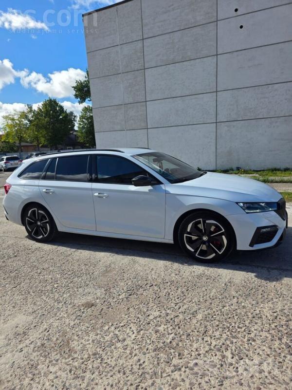 Skoda Octavia 2022 Rīga vietnē Balts Skoda Octavia 2022 Rīga, ar dzinēja tilpumu 2.00 L un nobraukumu 151 tūkst. km par 23500 €, foto 4 vietnē AUTOMOTO.COM.LV