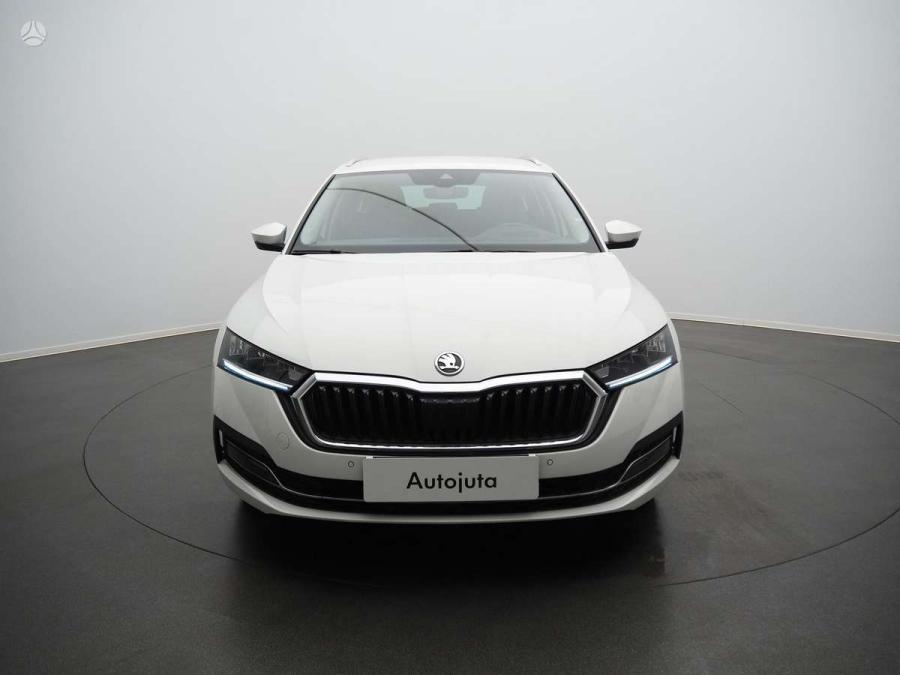 Balts Skoda Octavia 2022 Viļņa, ar dzinēja tilpumu 1.97 L un nobraukumu 156 tūkst. km par 14400 €, foto 3 vietnē AUTOMOTO.COM.LV