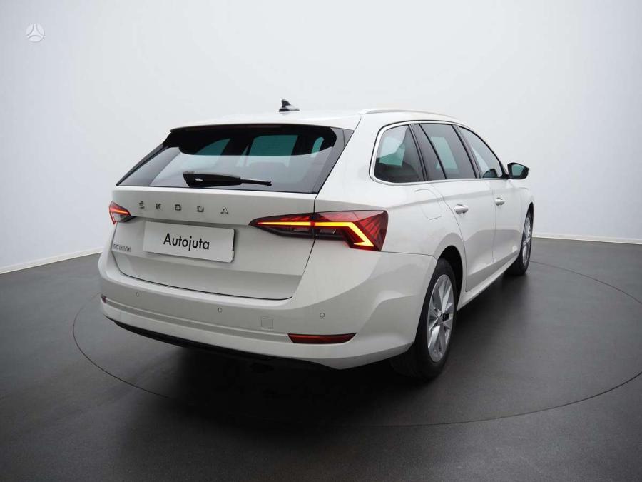 Balts Skoda Octavia 2022 Viļņa, ar dzinēja tilpumu 1.97 L un nobraukumu 156 tūkst. km par 14400 €, foto 5 vietnē AUTOMOTO.COM.LV