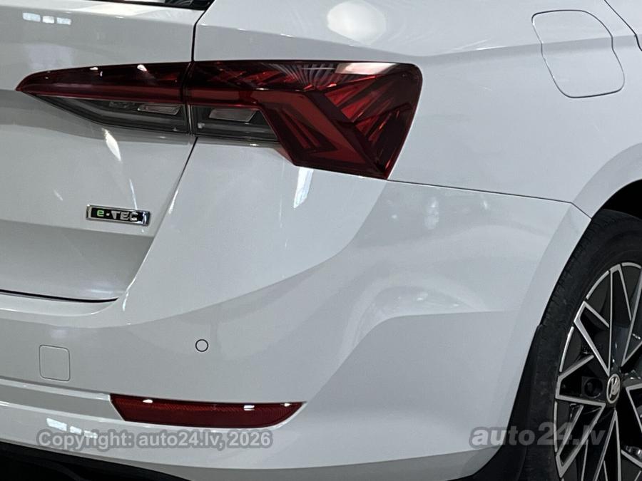 White Skoda Octavia 2022 in Tallinn, with an engine capacity of 1.00 L and mileage of 136 thousand km for 16900 €, photo 22 on AUTOMOTO.COM.LV