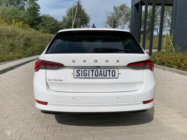 White Skoda Octavia 2022 in Vilnius, with an engine capacity of 1.97 L and mileage of 250 thousand km for 13915 €, photo 8 on AUTOMOTO.COM.LV