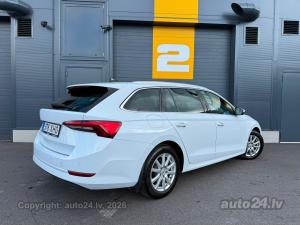 Balts Skoda Octavia 2022 Tallina, ar dzinēja tilpumu 1.50 L un nobraukumu 220 tūkst. km par 14990 €, foto 4 vietnē AUTOMOTO.COM.LV