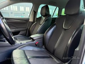 Balts Skoda Octavia 2022 Tallina, ar dzinēja tilpumu 1.50 L un nobraukumu 220 tūkst. km par 14990 €, foto 11 vietnē AUTOMOTO.COM.LV