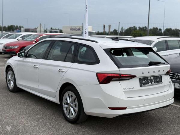 Balts Skoda Octavia 2022 Viļņa, ar dzinēja tilpumu 1.40 L un nobraukumu 200 tūkst. km par 13850 €, foto 7 vietnē AUTOMOTO.COM.LV