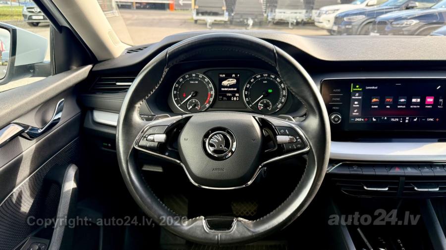 Balts Skoda Octavia 2022 Tallina, ar dzinēja tilpumu 2.00 L un nobraukumu 163 tūkst. km par 18850 €, foto 11 vietnē AUTOMOTO.COM.LV