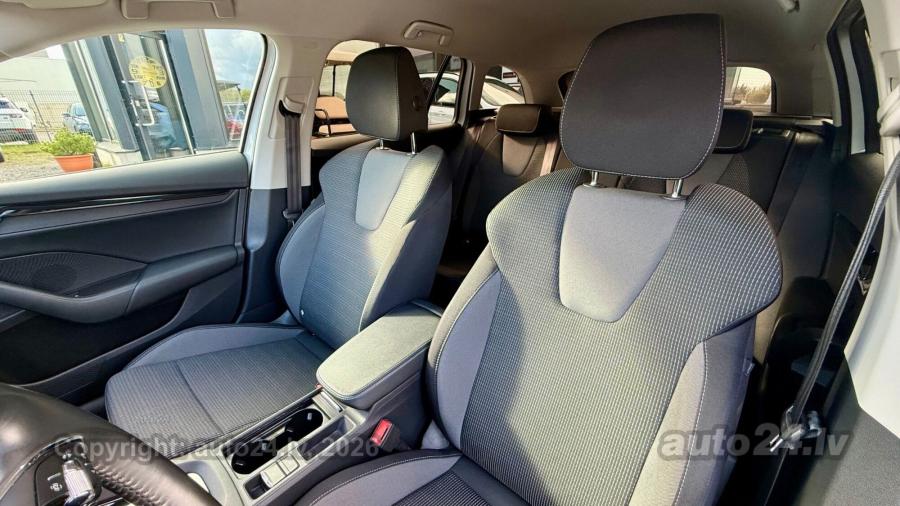 Balts Skoda Octavia 2022 Tallina, ar dzinēja tilpumu 2.00 L un nobraukumu 163 tūkst. km par 18850 €, foto 16 vietnē AUTOMOTO.COM.LV