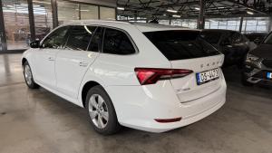 Balts Skoda Octavia 2022 Rīga, ar dzinēja tilpumu 2.00 L un nobraukumu 122 tūkst. km par 12900 €, foto 3 vietnē AUTOMOTO.COM.LV