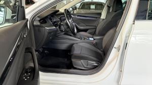 Balts Skoda Octavia 2022 Rīga, ar dzinēja tilpumu 2.00 L un nobraukumu 122 tūkst. km par 12900 €, foto 9 vietnē AUTOMOTO.COM.LV