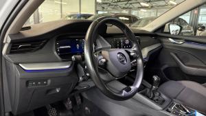 Balts Skoda Octavia 2022 Rīga, ar dzinēja tilpumu 2.00 L un nobraukumu 122 tūkst. km par 12900 €, foto 16 vietnē AUTOMOTO.COM.LV