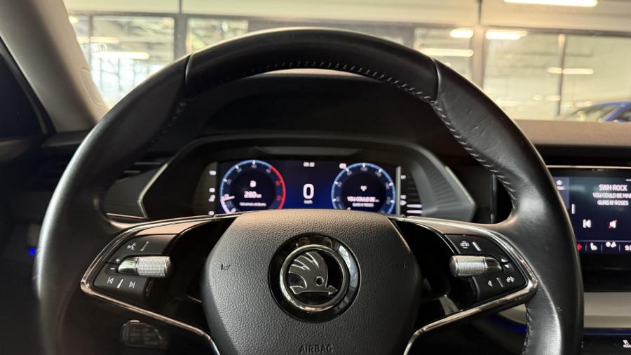 Balts Skoda Octavia 2022 Rīga, ar dzinēja tilpumu 2.00 L un nobraukumu 122 tūkst. km par 12900 €, foto 17 vietnē AUTOMOTO.COM.LV