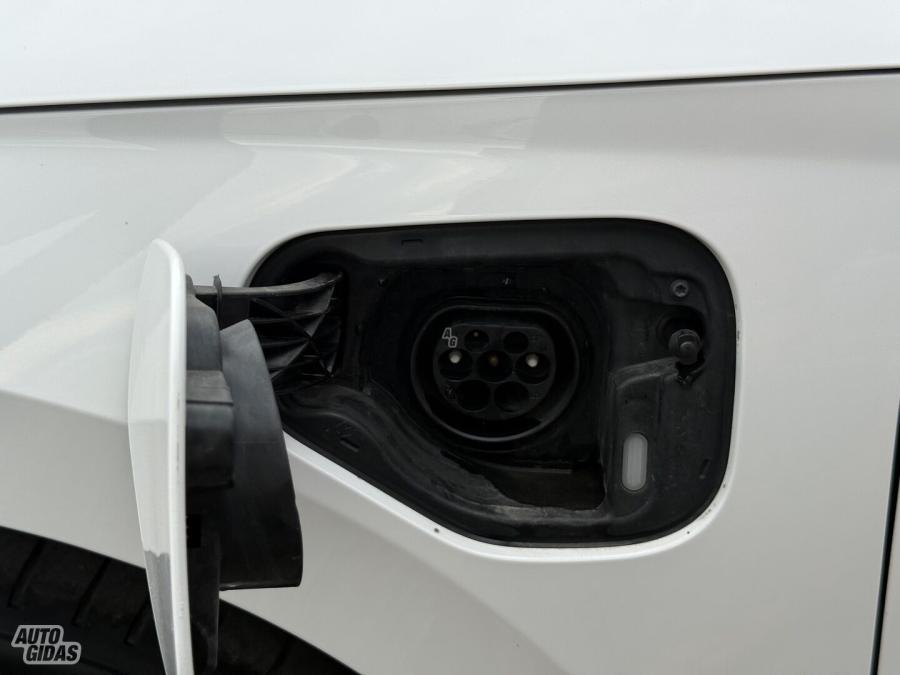 Balts Skoda Octavia 2022 Viļņa, ar dzinēja tilpumu 1.40 L un nobraukumu 200 tūkst. km par 13999 €, foto 33 vietnē AUTOMOTO.COM.LV