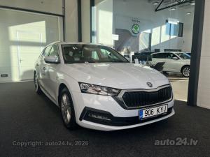 White Skoda Octavia 2023 in Rakvere, with an engine capacity of 2.00 L and mileage of 212 thousand km for 13700 €, photo 2 on AUTOMOTO.COM.LV