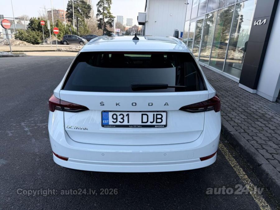 White Skoda Octavia 2023 in Tallinn, with an engine capacity of 2.00 L and mileage of 21 thousand km for 24900 €, photo 3 on AUTOMOTO.COM.LV
