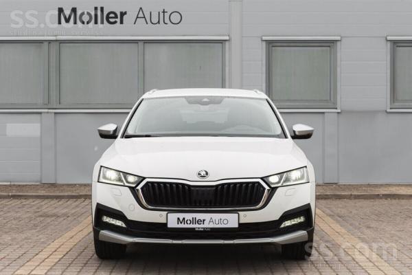 White Skoda Octavia 2023 in Ventspils, with an engine capacity of 2.00 L and mileage of 151 thousand km for 22950 €, photo 8 on AUTOMOTO.COM.LV