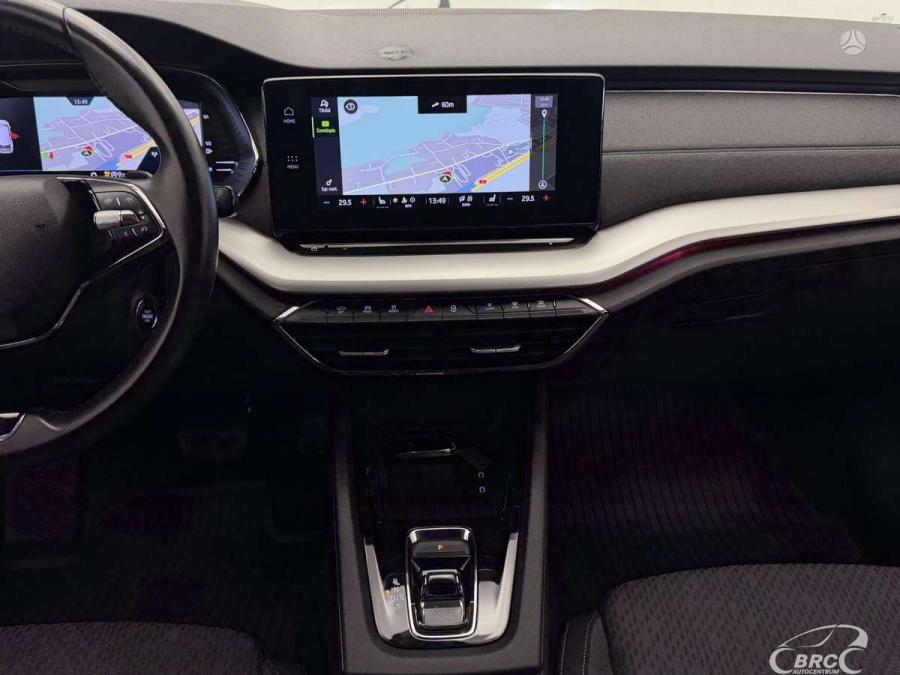 White Skoda Octavia 2023 in Vilnius, with an engine capacity of 2.00 L and mileage of 148 thousand km for 15900 €, photo 16 on AUTOMOTO.COM.LV