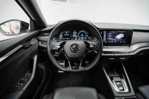 Balts Skoda Octavia 2023 Peetri, ar dzinēja tilpumu 1.40 L un nobraukumu 101 tūkst. km par 32400 €, foto 36 vietnē AUTOMOTO.COM.LV