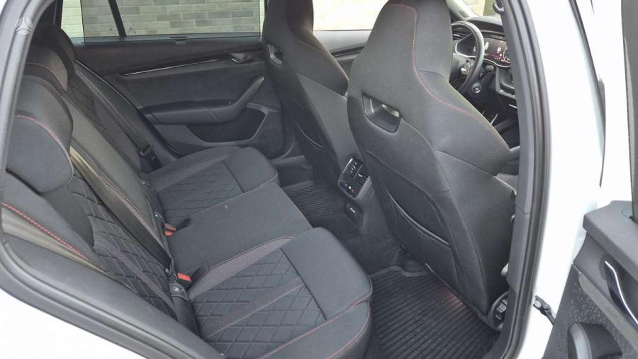 Balts Skoda Octavia 2023 Jonava, ar dzinēja tilpumu 1.97 L un nobraukumu 65 tūkst. km par 22990 €, foto 24 vietnē AUTOMOTO.COM.LV