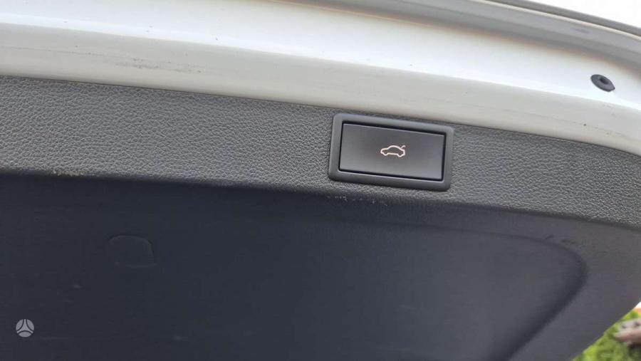 Balts Skoda Octavia 2023 Jonava, ar dzinēja tilpumu 1.97 L un nobraukumu 65 tūkst. km par 22990 €, foto 46 vietnē AUTOMOTO.COM.LV