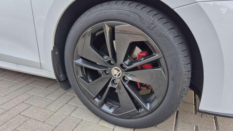 Balts Skoda Octavia 2023 Jonava, ar dzinēja tilpumu 1.97 L un nobraukumu 65 tūkst. km par 22990 €, foto 48 vietnē AUTOMOTO.COM.LV