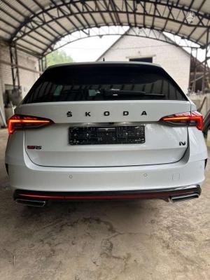 Balts Skoda Octavia 2023 Kauņa, ar dzinēja tilpumu 1.40 L un nobraukumu 38 tūkst. km par 9900 €, foto  vietnē AUTOMOTO.COM.LV