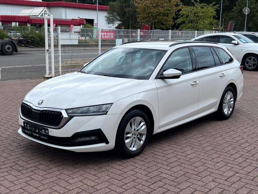White Skoda Octavia 2023 in Vilnius, with an engine capacity of 1.50 L and mileage of 64 thousand km for 22990 €, photo 1 on AUTOMOTO.COM.LV