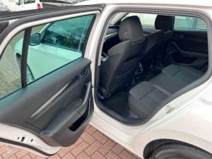 White Skoda Octavia 2023 in Vilnius, with an engine capacity of 1.50 L and mileage of 64 thousand km for 22990 €, photo 26 on AUTOMOTO.COM.LV