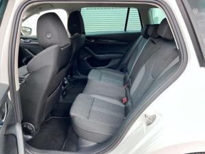 White Skoda Octavia 2023 in Vilnius, with an engine capacity of 1.50 L and mileage of 64 thousand km for 22990 €, photo 27 on AUTOMOTO.COM.LV