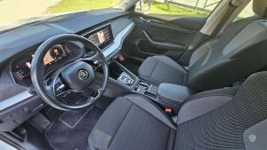 White Skoda Octavia 2023 in Prienai, with an engine capacity of 1.97 L and mileage of 197 thousand km for 13799 €, photo 10 on AUTOMOTO.COM.LV