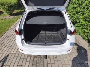 White Skoda Octavia 2023 in Kalvarija, with an engine capacity of 1.50 L and mileage of 135 thousand km for 16396 €, photo 11 on AUTOMOTO.COM.LV