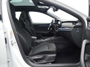 White Skoda Octavia 2023 in Vilnius, with an engine capacity of 1.50 L and mileage of 187 thousand km for 15500 €, photo 13 on AUTOMOTO.COM.LV