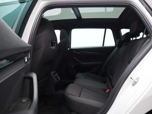 White Skoda Octavia 2023 in Vilnius, with an engine capacity of 1.50 L and mileage of 187 thousand km for 15500 €, photo 16 on AUTOMOTO.COM.LV