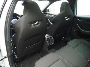 White Skoda Octavia 2023 in Vilnius, with an engine capacity of 1.50 L and mileage of 187 thousand km for 15500 €, photo 18 on AUTOMOTO.COM.LV