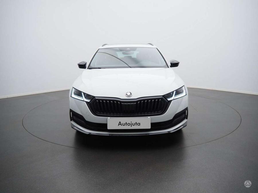 White Skoda Octavia 2023 in Vilnius, with an engine capacity of 1.50 L and mileage of 187 thousand km for 15500 €, photo 31 on AUTOMOTO.COM.LV