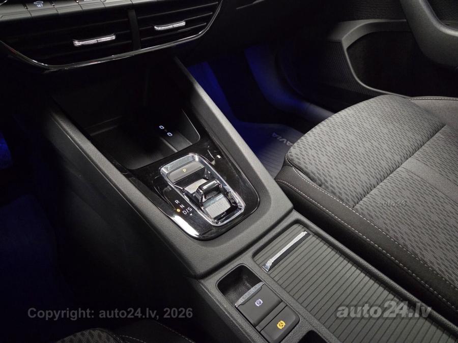 Balts Skoda Octavia 2023 Tallina, ar dzinēja tilpumu 1.50 L un nobraukumu 152 tūkst. km par 16400 €, foto 13 vietnē AUTOMOTO.COM.LV