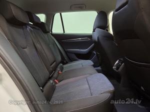 Balts Skoda Octavia 2023 Tallina, ar dzinēja tilpumu 1.50 L un nobraukumu 152 tūkst. km par 16400 €, foto 20 vietnē AUTOMOTO.COM.LV
