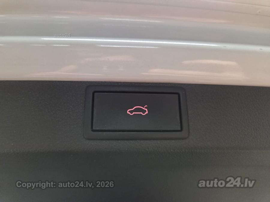 Balts Skoda Octavia 2023 Tallina, ar dzinēja tilpumu 1.50 L un nobraukumu 152 tūkst. km par 16400 €, foto 22 vietnē AUTOMOTO.COM.LV