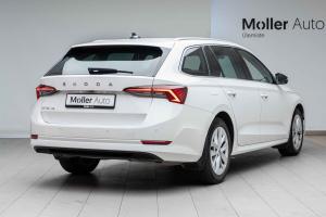 White Skoda Octavia 2023 in Peetri, with an engine capacity of 2.00 L and mileage of 92 thousand km for 21750 €, photo 7 on AUTOMOTO.COM.LV