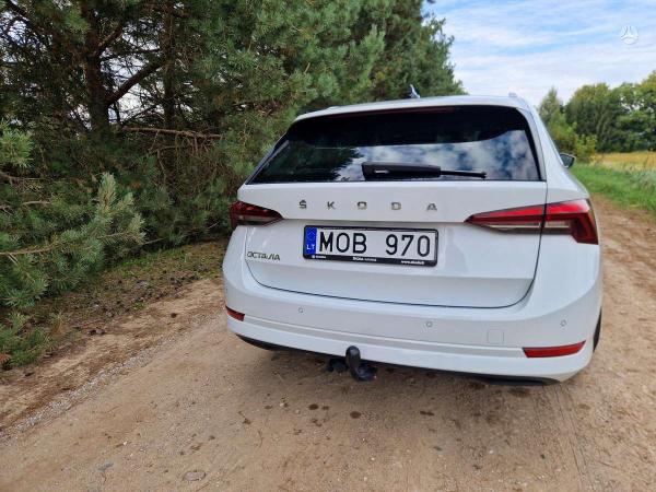 White Skoda Octavia 2023 in Kaunas, with an engine capacity of 1.50 L and mileage of 113 thousand km for 14500 €, photo 10 on AUTOMOTO.COM.LV