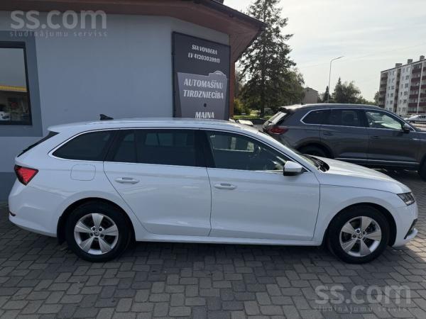 Skoda Octavia 2023 Talsi vietnē Balts Skoda Octavia 2023 Talsi, ar dzinēja tilpumu 2.00 L un nobraukumu 152 tūkst. km par 13800 €, foto 3 vietnē AUTOMOTO.COM.LV