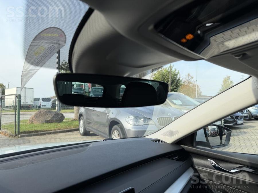 Balts Skoda Octavia 2023 Talsi, ar dzinēja tilpumu 2.00 L un nobraukumu 152 tūkst. km par 13800 €, foto 19 vietnē AUTOMOTO.COM.LV