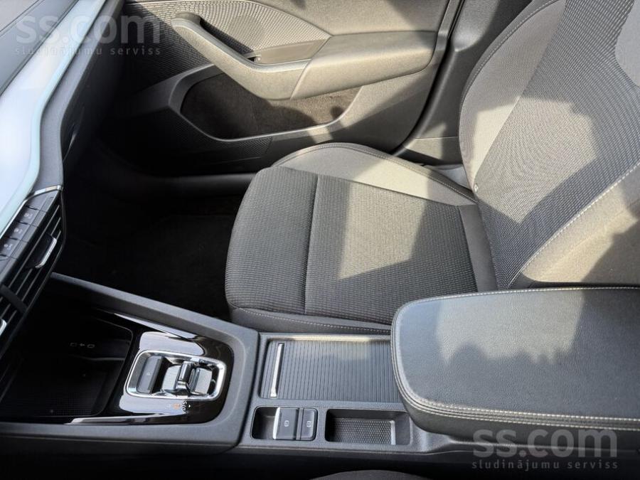 Balts Skoda Octavia 2023 Talsi, ar dzinēja tilpumu 2.00 L un nobraukumu 152 tūkst. km par 13800 €, foto 20 vietnē AUTOMOTO.COM.LV
