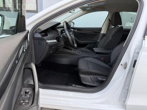 Balts Skoda Octavia 2023 Talsi, ar dzinēja tilpumu 2.00 L un nobraukumu 152 tūkst. km par 13800 €, foto 22 vietnē AUTOMOTO.COM.LV