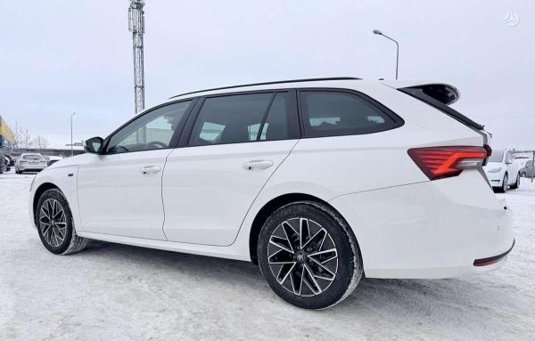 White Skoda Octavia 2025 in Siauliai, with an engine capacity of 1.97 L and mileage of 3 thousand km for 21900 €, photo 6 on AUTOMOTO.COM.LV