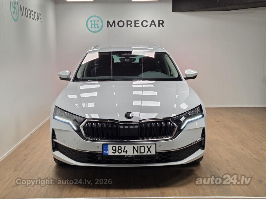 Balts Skoda Octavia 2025 Tallina, ar dzinēja tilpumu 1.50 L un nobraukumu 14 tūkst. km par 26900 €, foto 3 vietnē AUTOMOTO.COM.LV